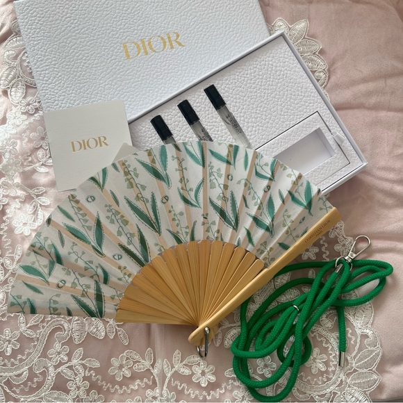 Dior | Accessories | Dior Novelty 224 Sensu Lucky Green Leaf Fan Gwp ...
